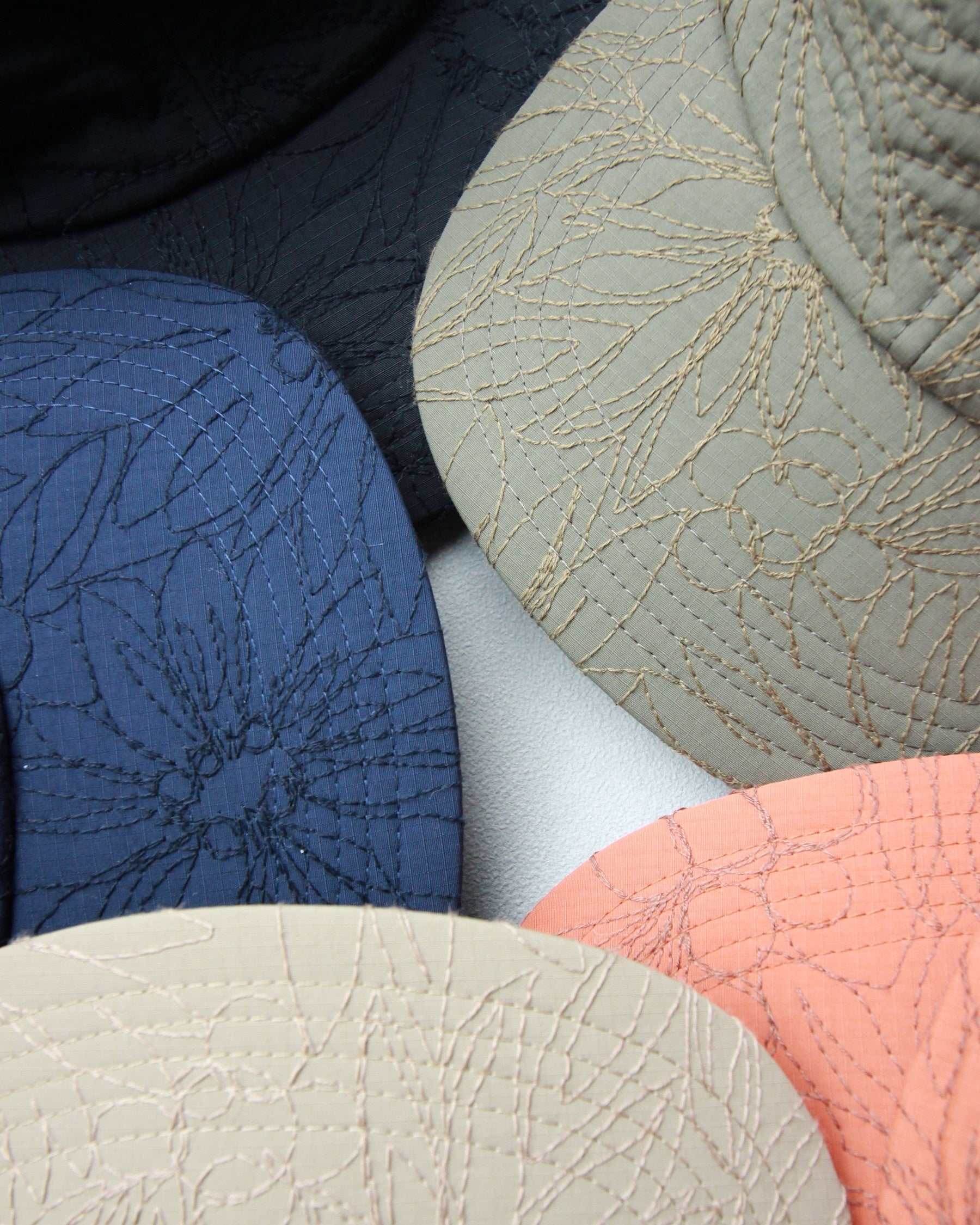 N-1323 / Hosta Cap – Nine Tailor